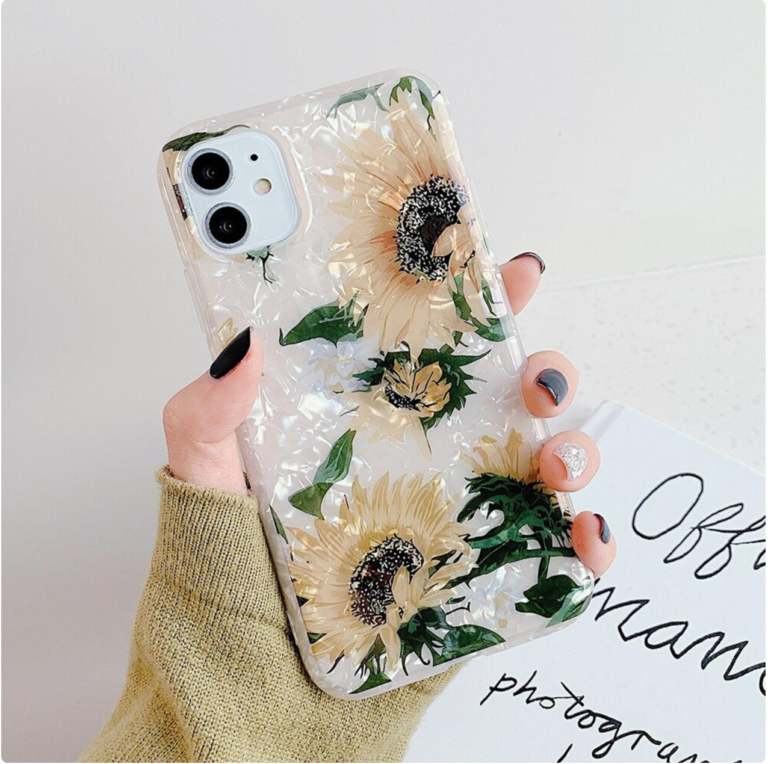 Come decorare una cover per il cellulare con la resina